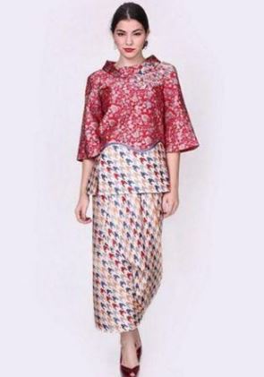 20+ Contoh Model Baju Batik Pesta Modern 2023