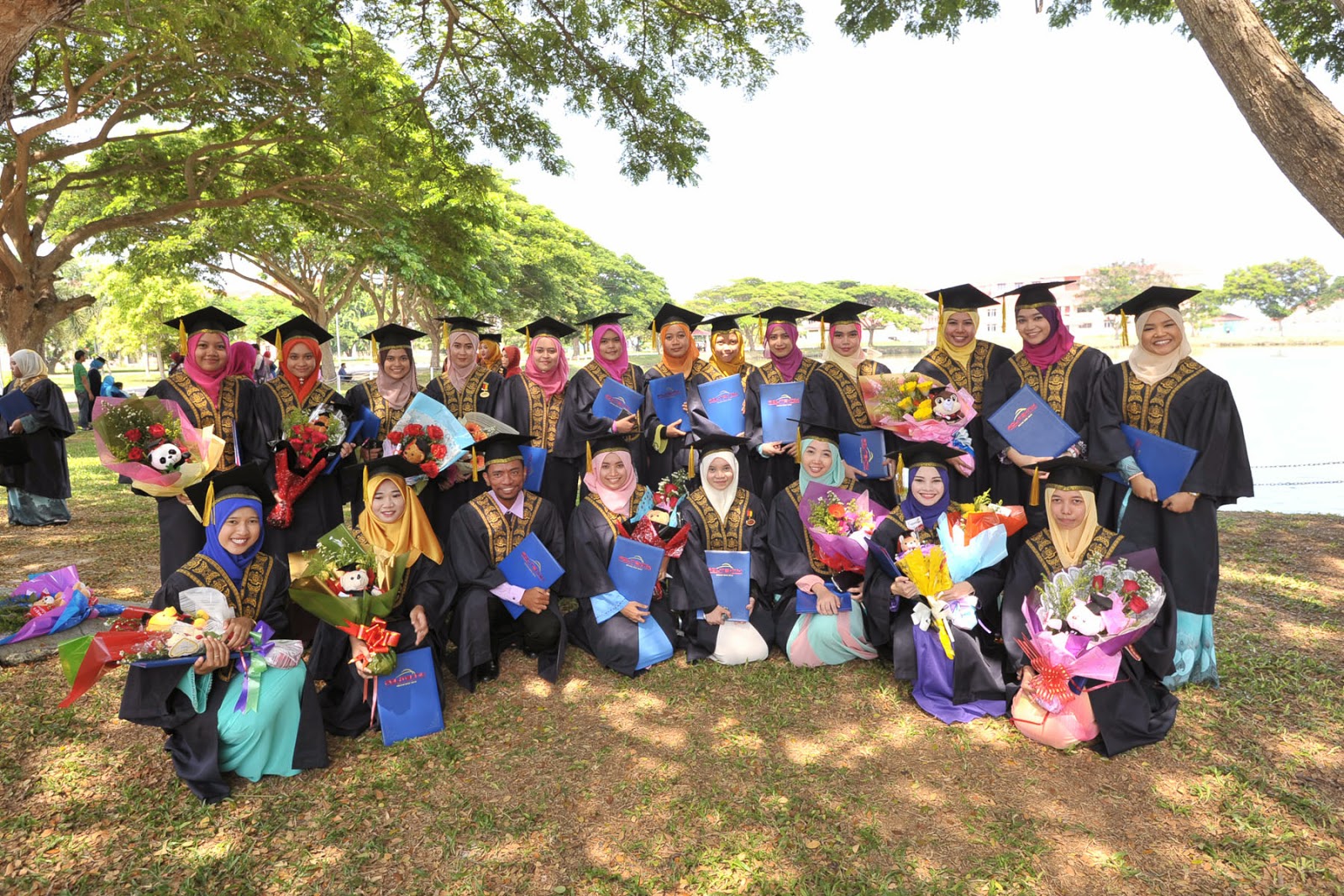 I'M GRADUATED FROM POLITEKNIK SULTAN IDRIS SHAH - Politeknik Sultan ...