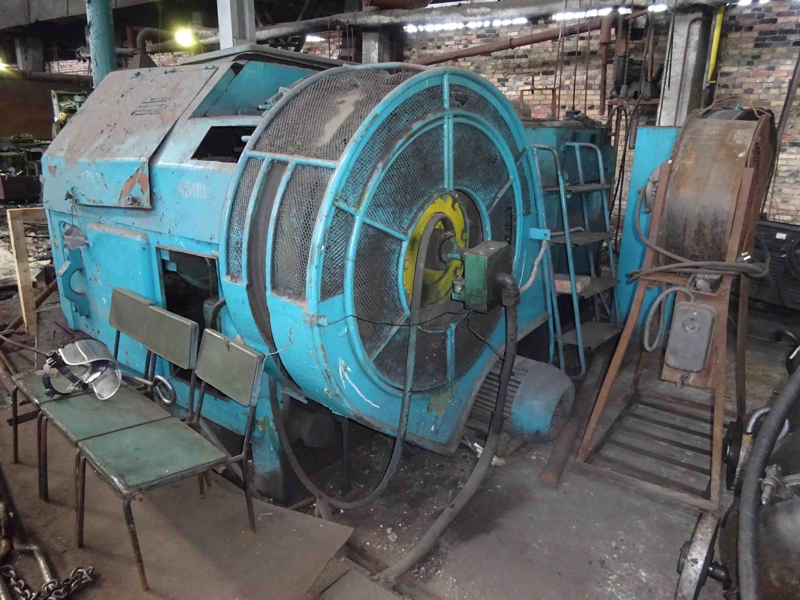 ERS MANAGEMENT LTD : Horizontal forging machine(Upsetter) STANKO RYAZAN ...
