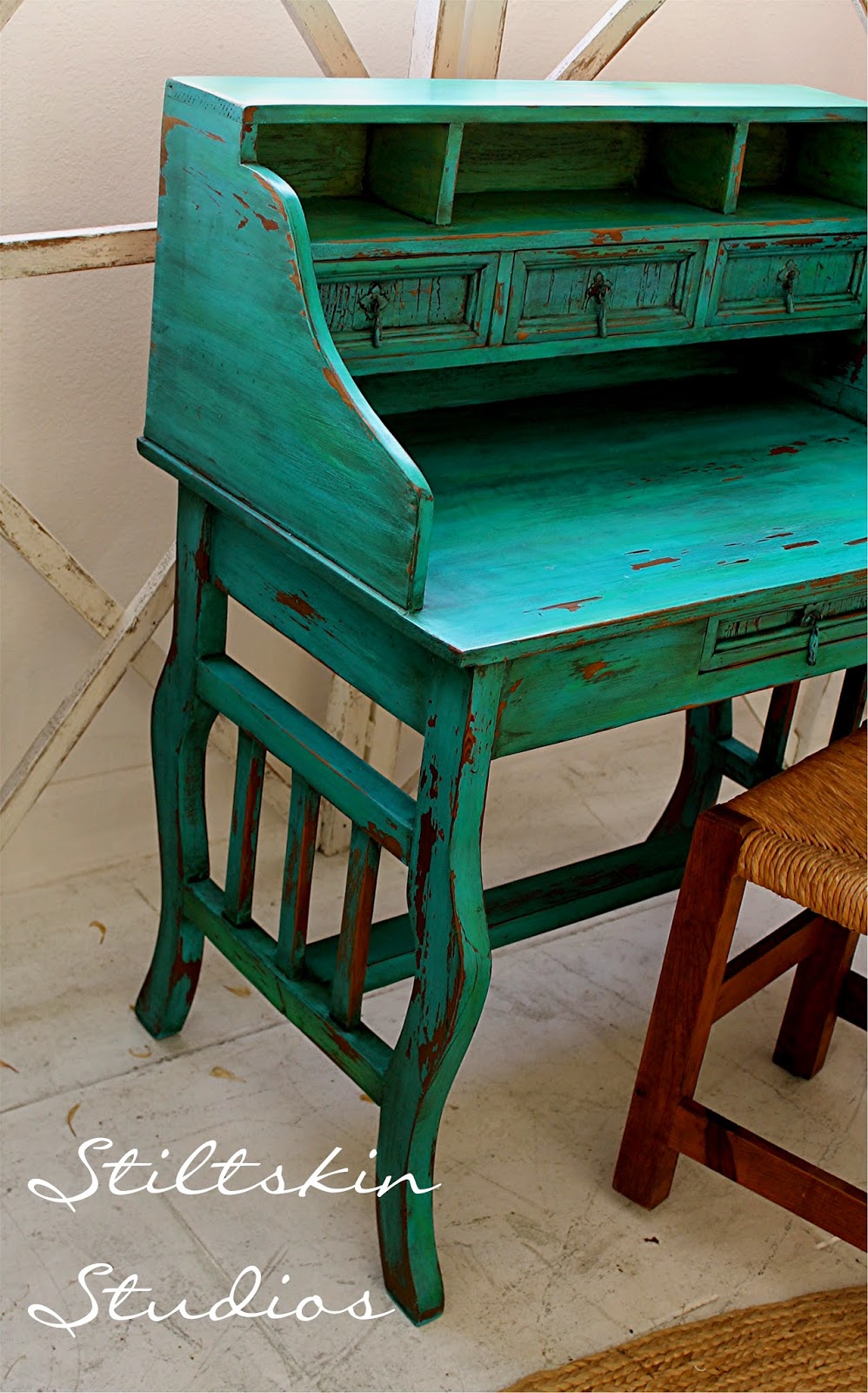 Desk In Spanish Mexico at Elmer May blog