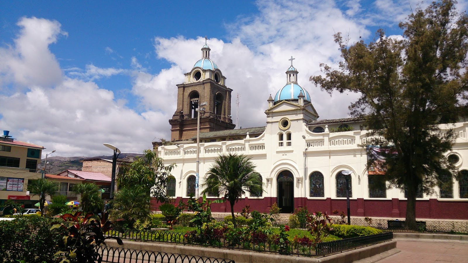Santa Isabel Azuay Ecuador: Limites del Canton Santa Isabel AZUAY