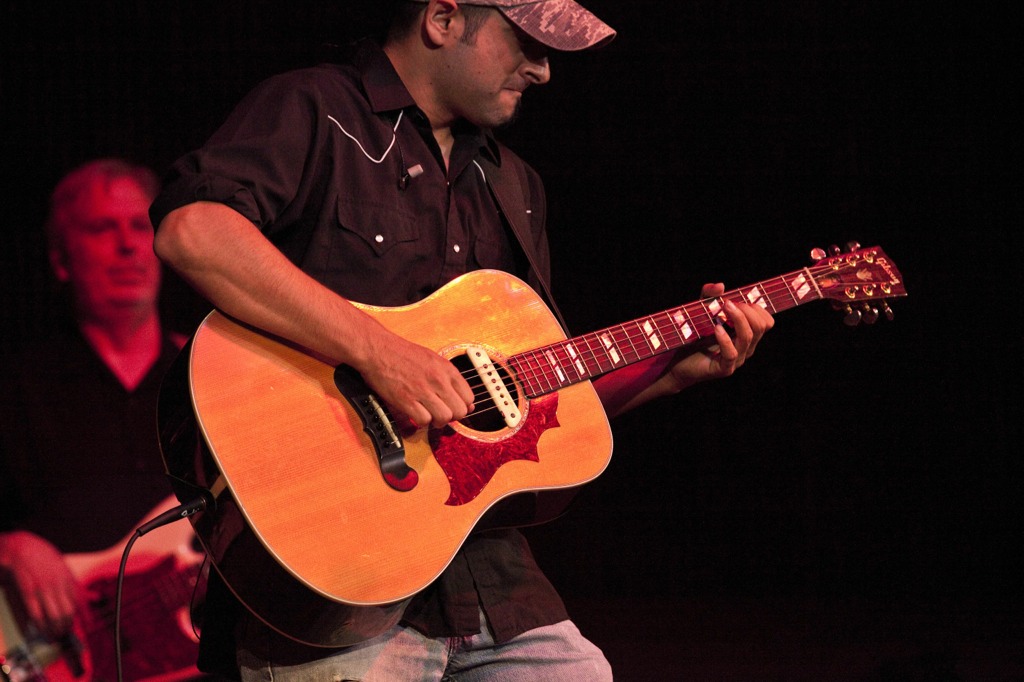 The Richard Randall Show: FREE BENEFIT CONCERT FOR SPRINGS RESCUE MISSION