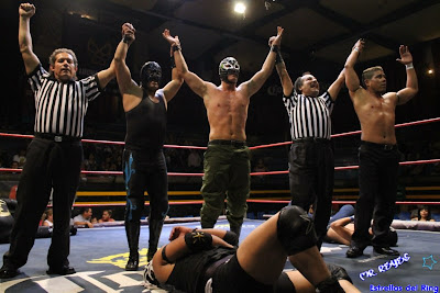 ESTRELLAS DEL RING.: Octagón, Octagoncito y Veneno triunfarón en la ...