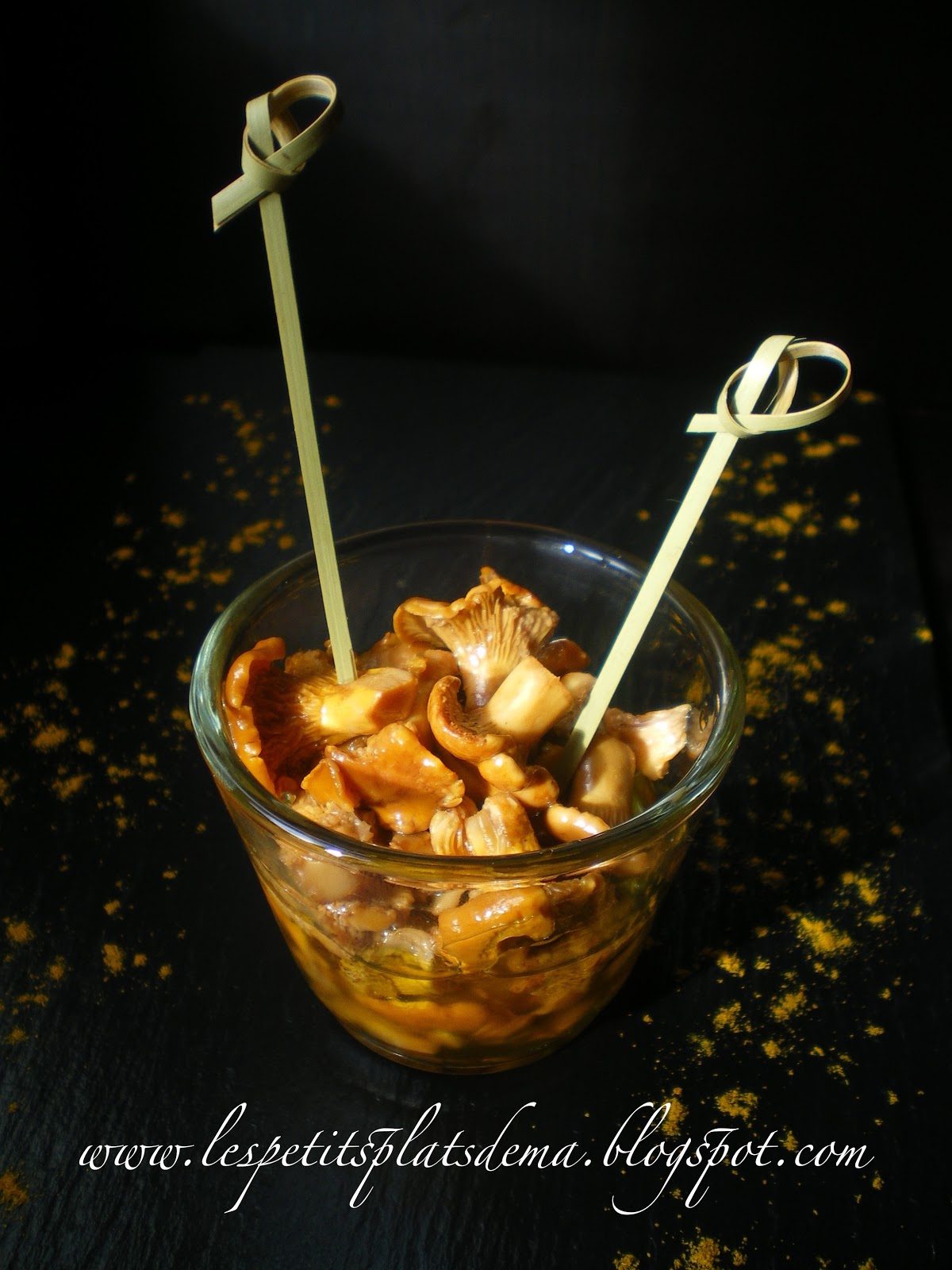 LeS PeTiTs PlAtS D'EmA: Pickles de girolles