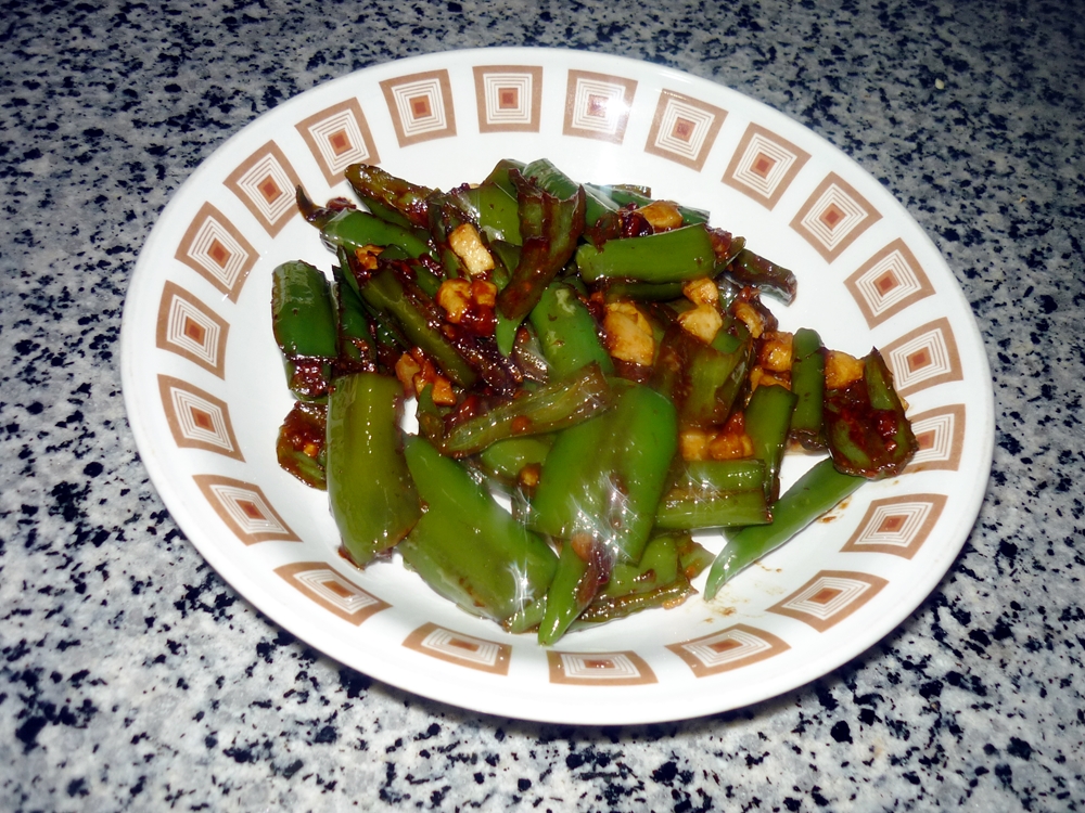 aunty celia's family meals: Stir fried green chilli with taucu (bean) paste