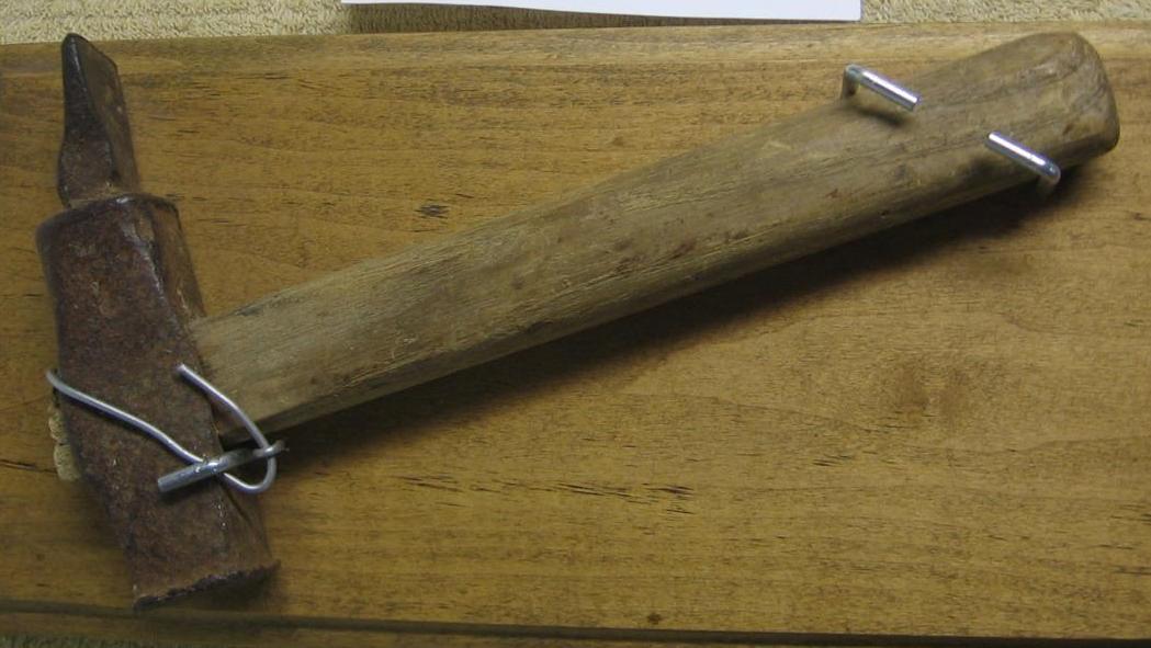 Trowel and Masonry Tool Collector Resource : Millstone Tools