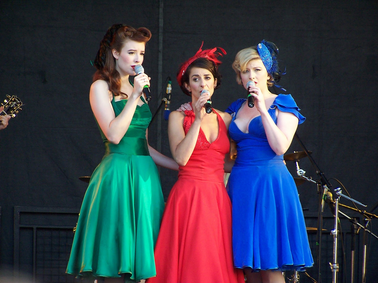 Bearly Rambling: The Puppini Sisters