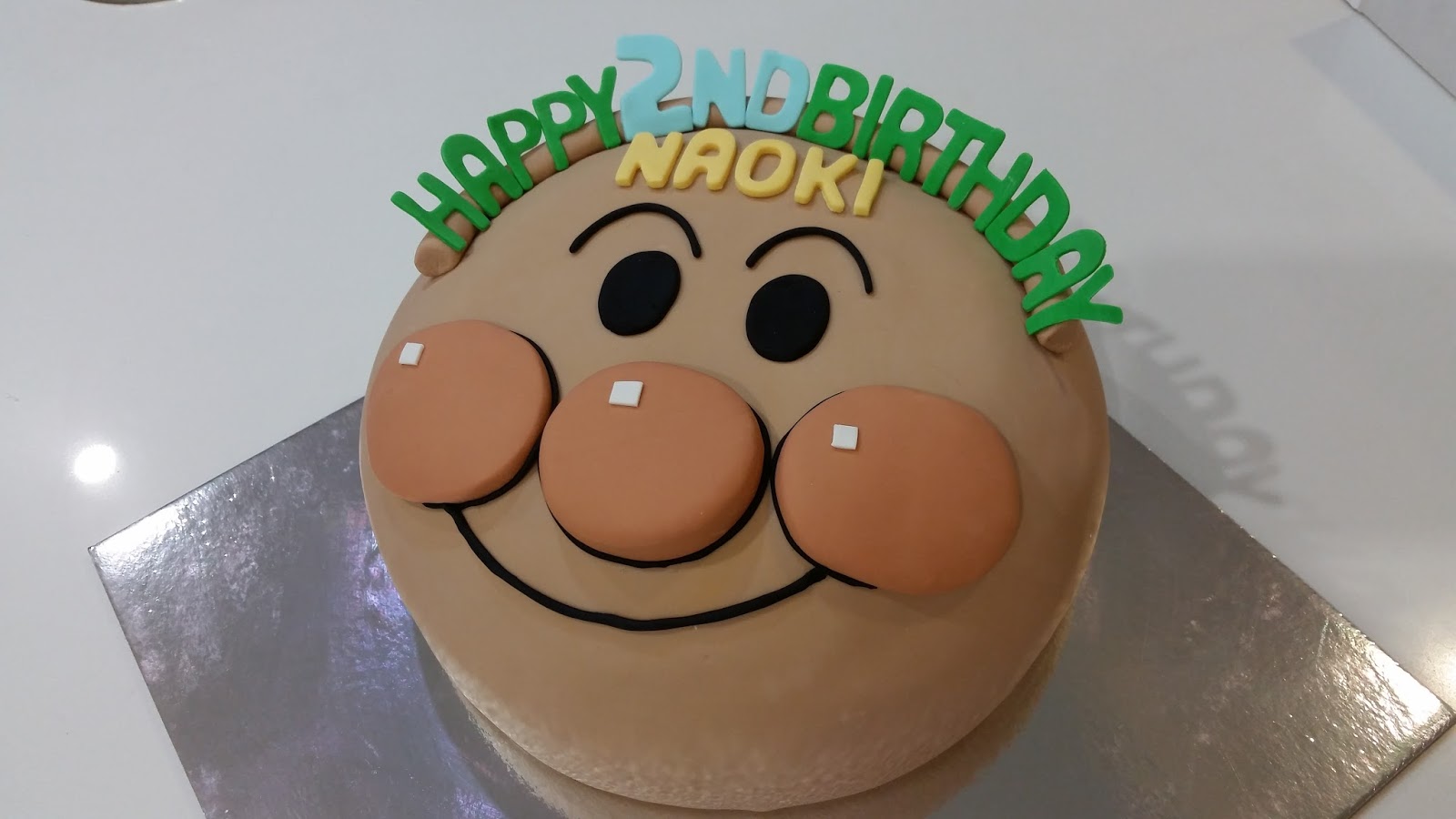 Masumi's Pastry: Anpanman Cake!