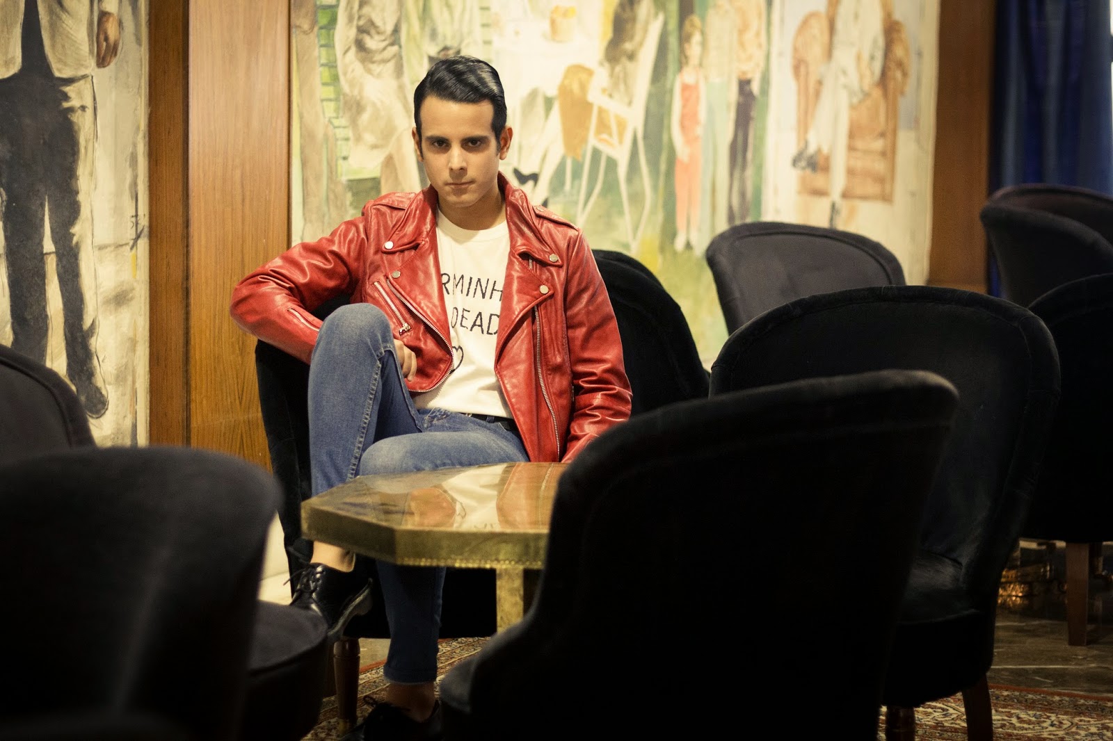 ALEX CASANOVA: ANTAGONISMOS BIEN AVENIDOS ~ AGOLPEDEEFECTO MÚSICA