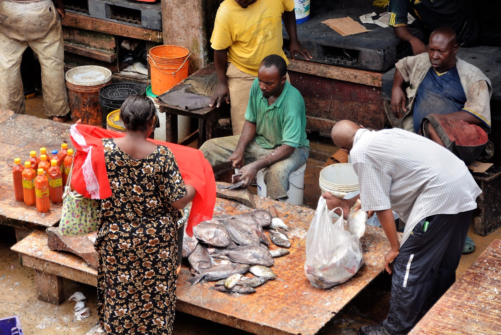 MAMBO YA SOKO LA KIMATAIFA LA SAMAKI LA FERI JIJINI DAR ES SALAAM LEO ...