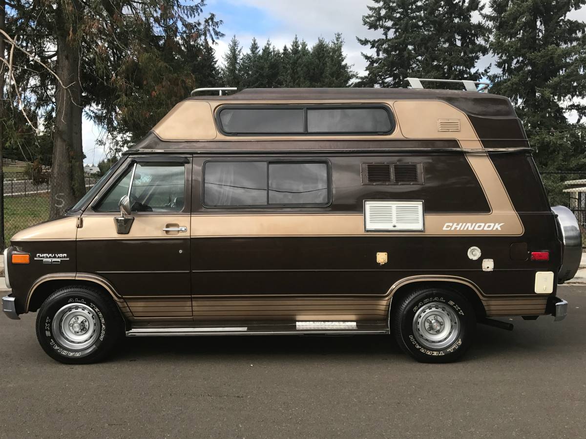 Out Of Step: 1987 chevy g20 Chinook motorhome - $6750