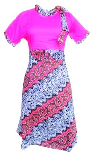 Model baju batik pink untuk wanita modern