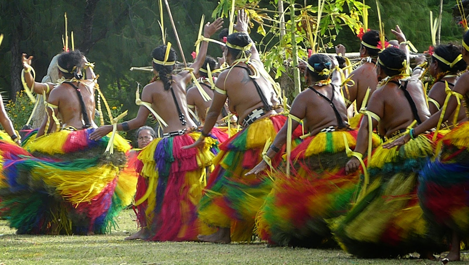 Yap Island and Dr. Rosemary: 03.08.15 Sunday - More Yap Day photographs