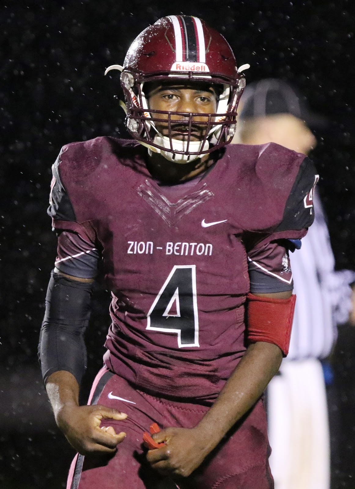 Mark Kodiak Ukena: IHSA Varsity Football: Waukegan vs Zion-Benton