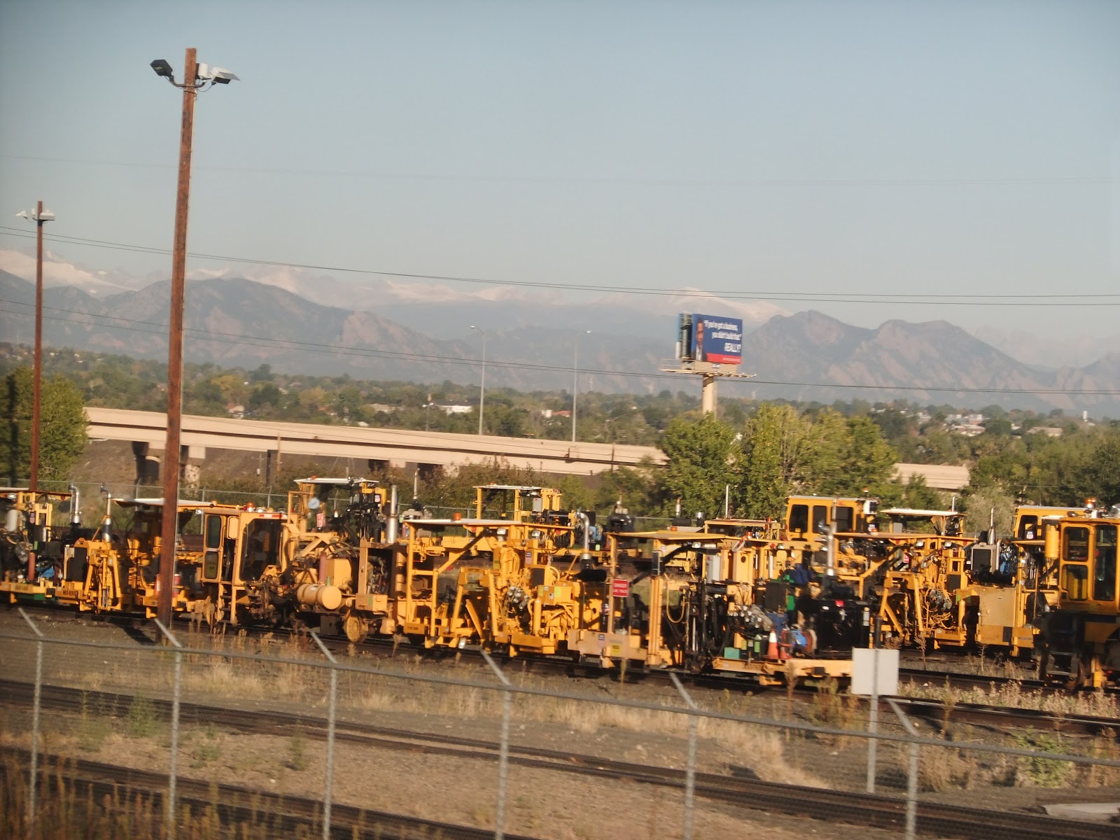 Jo and Ju's Grand American Adventure : Train from Denver to Granby