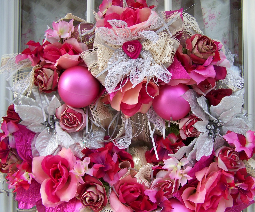 Olivia's Romantic Home: Victorian Romance Christmas Wreath