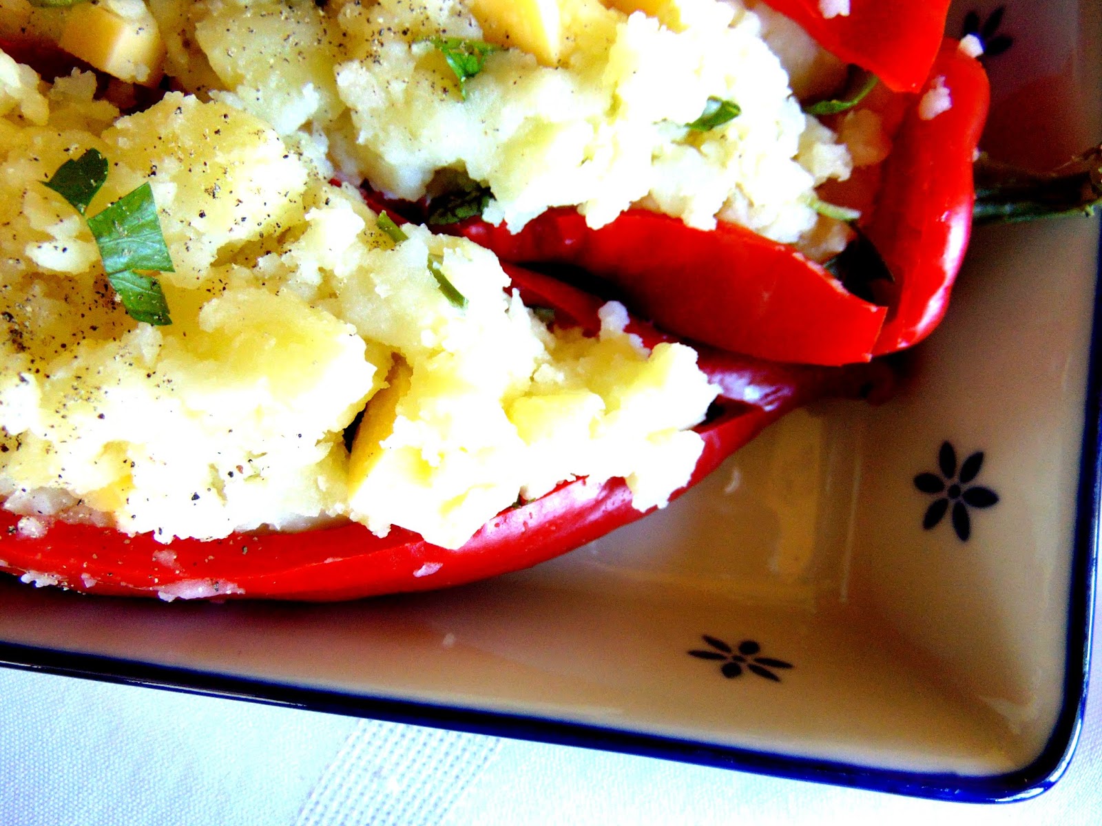 Piments bananes farcis aux pommes de terre