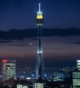 Traveling!!: Sydney Tower