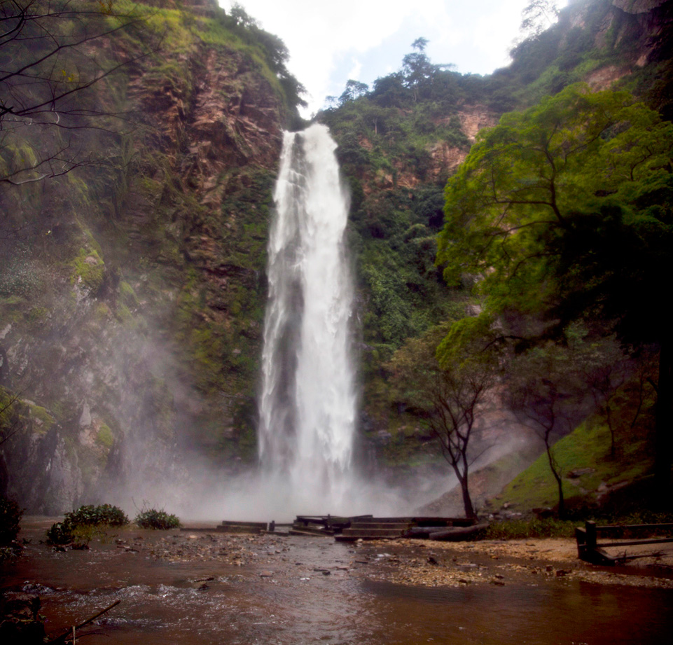 Wli Waterfall, Ghana ~ Travellocus