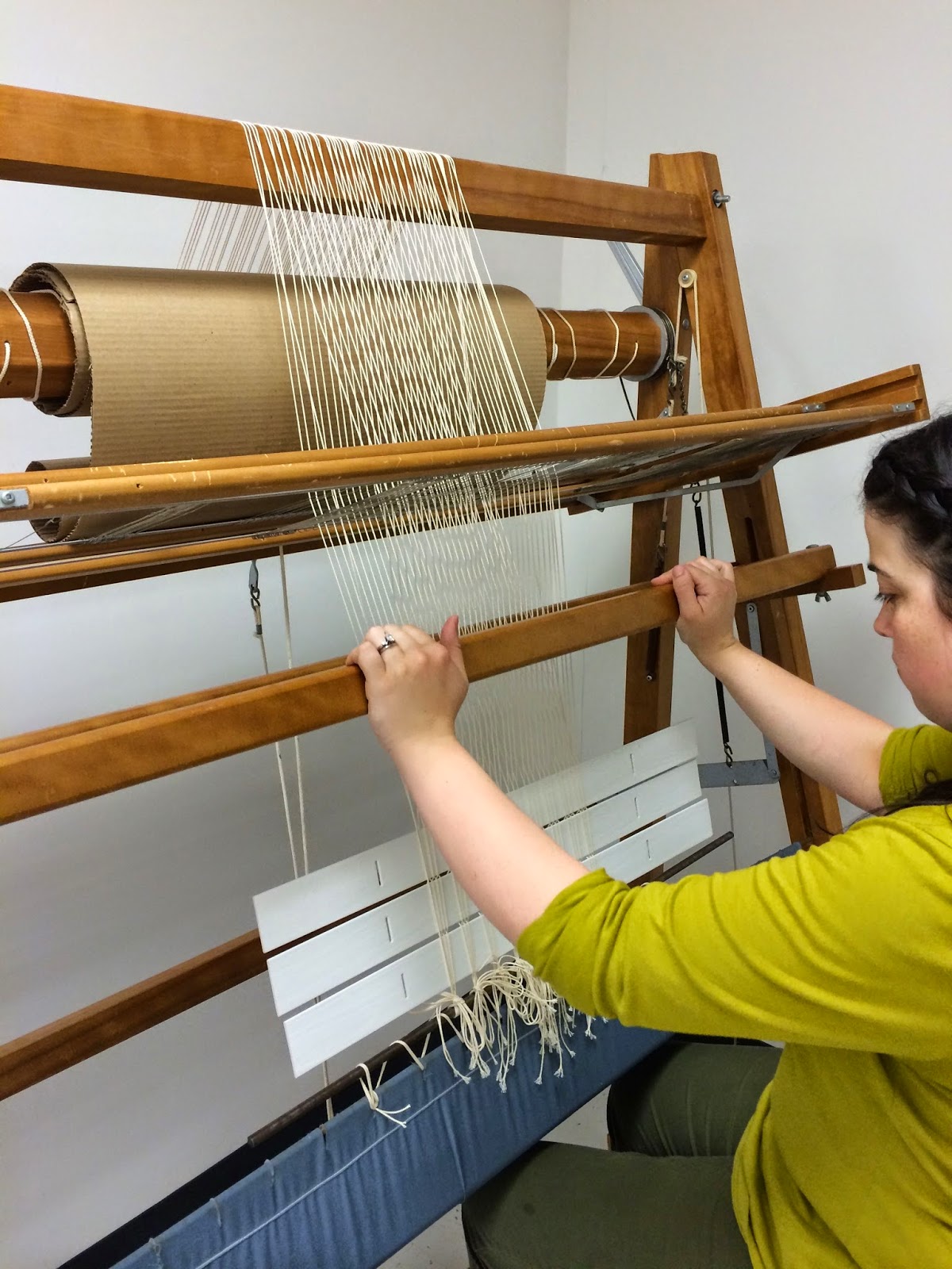 Tapestry Share: Tissart Tapestry Loom Warping--One Method