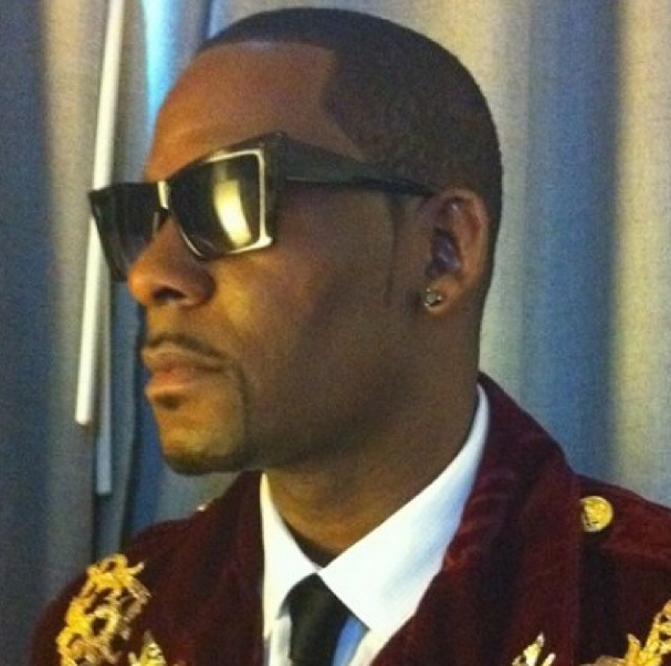 Rhymes With Snitch | Celebrity and Entertainment News | : R Kelly ...