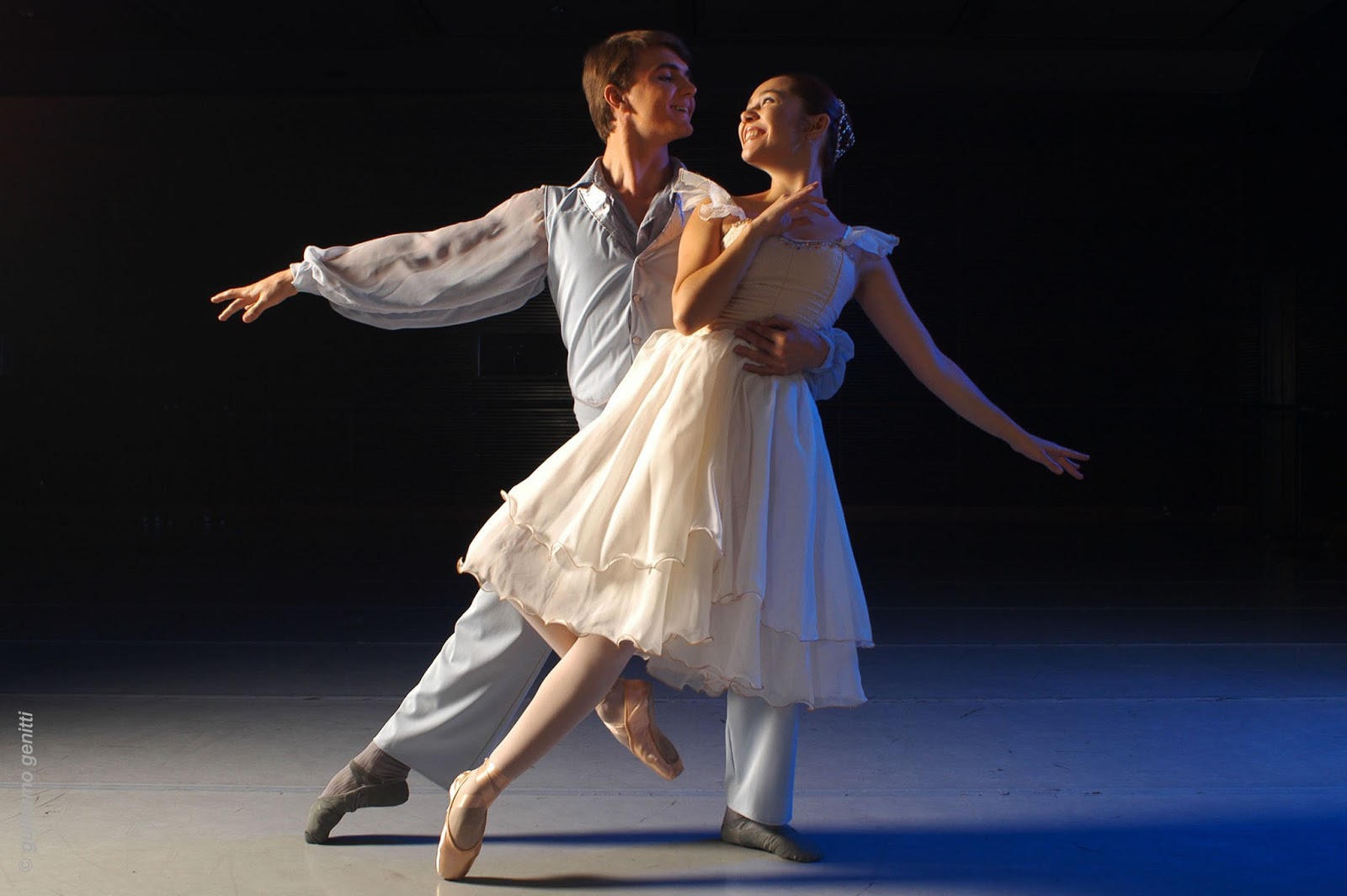 LEONARDO REALE Coreógrafo y Director Artístico Ballet Metropolitano de ...