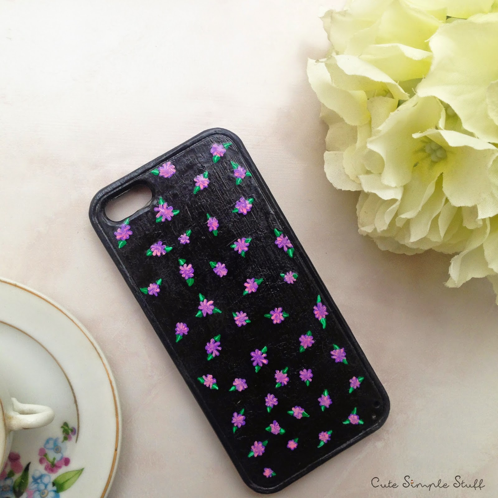 DIY Mini Floral Phone Case
