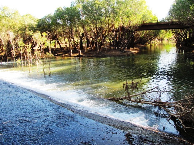 Robbiebago Adventures: Walker's Creek, Normanton & Karumba