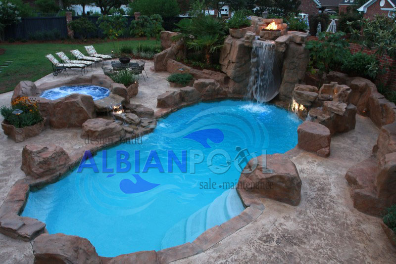 ALBIAN POOL: KOLAM RENANG MODERN ARTIFISIAL