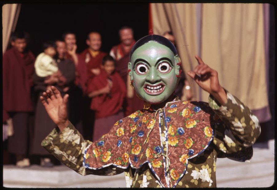 Wonderful Color Photographs That Capture Everyday Life in Sikkim From ...