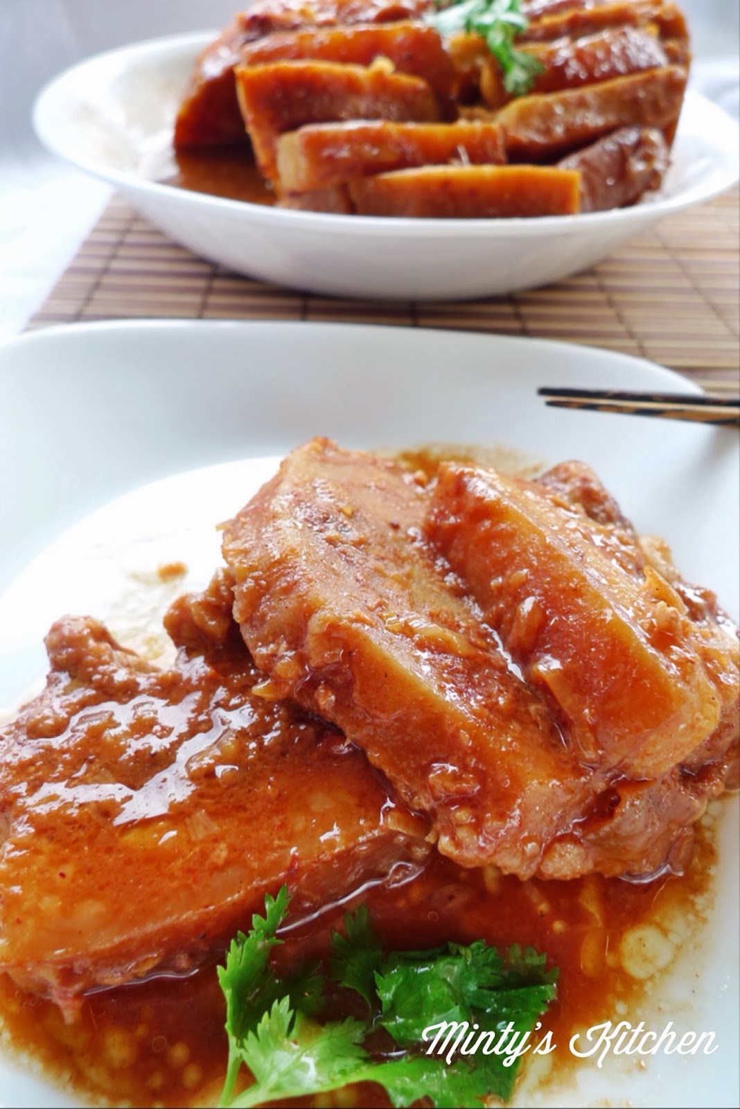 Minty's Kitchen: Hakka Steamed Pork With Yam (芋头扣肉）- Revisited