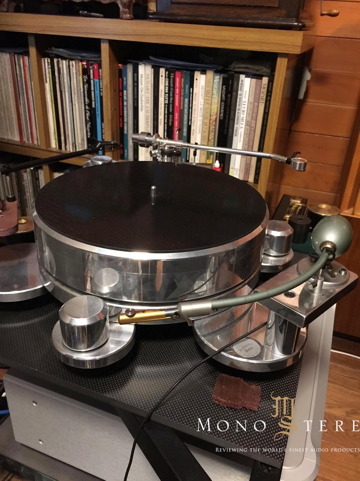 DS Master 1 in a very special analog company – Ultimate High-Fidelity