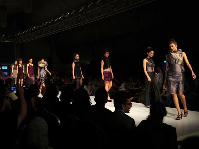 Crazy Girls Style: Fashion Model Set 5