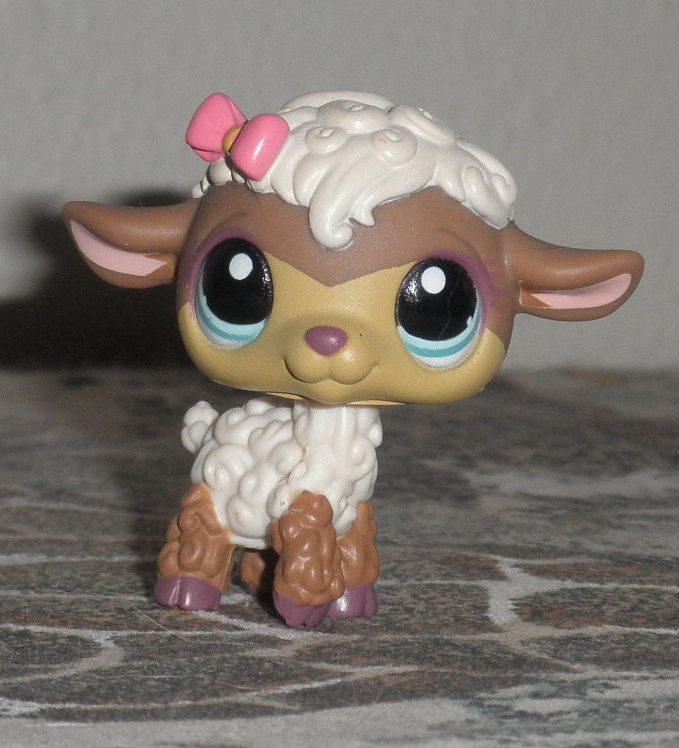 Collectomania: LPS Lambs
