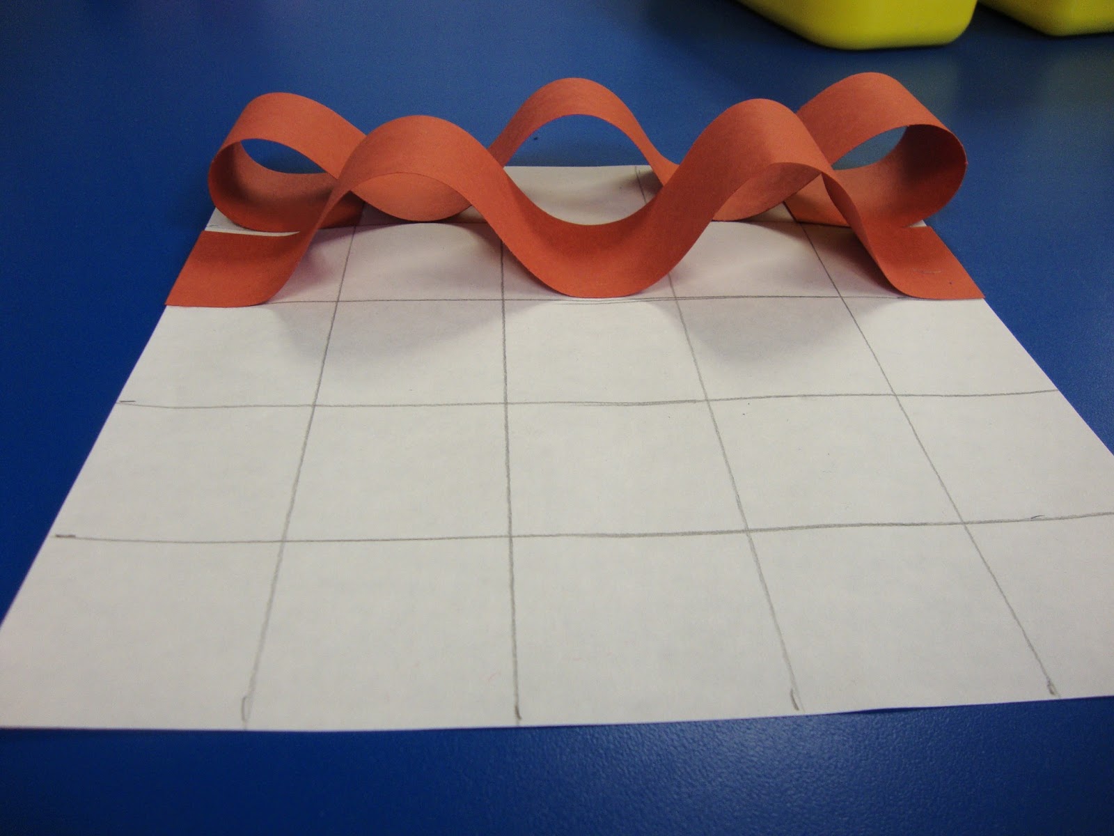 Art. Paper. Scissors. Glue!: 3D Weaving