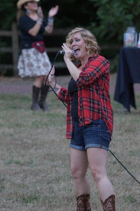 Shoreline Area News: Jessica Lynne goes full speed at concert in the park
