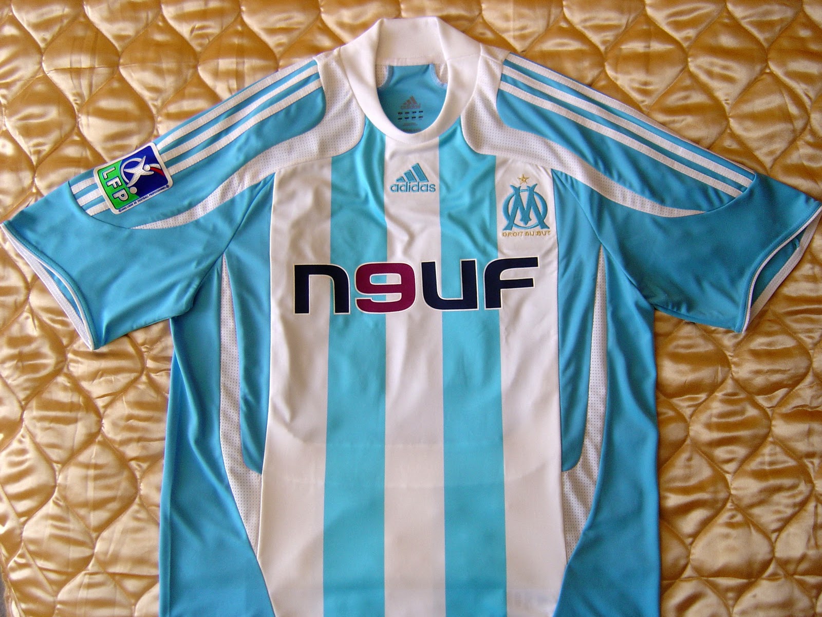 Mes maillots de l'OM: Maillot 2007-2008 Extérieur - NASRI n°22