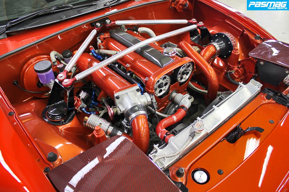 MOBIL GALLERY: ENGINE