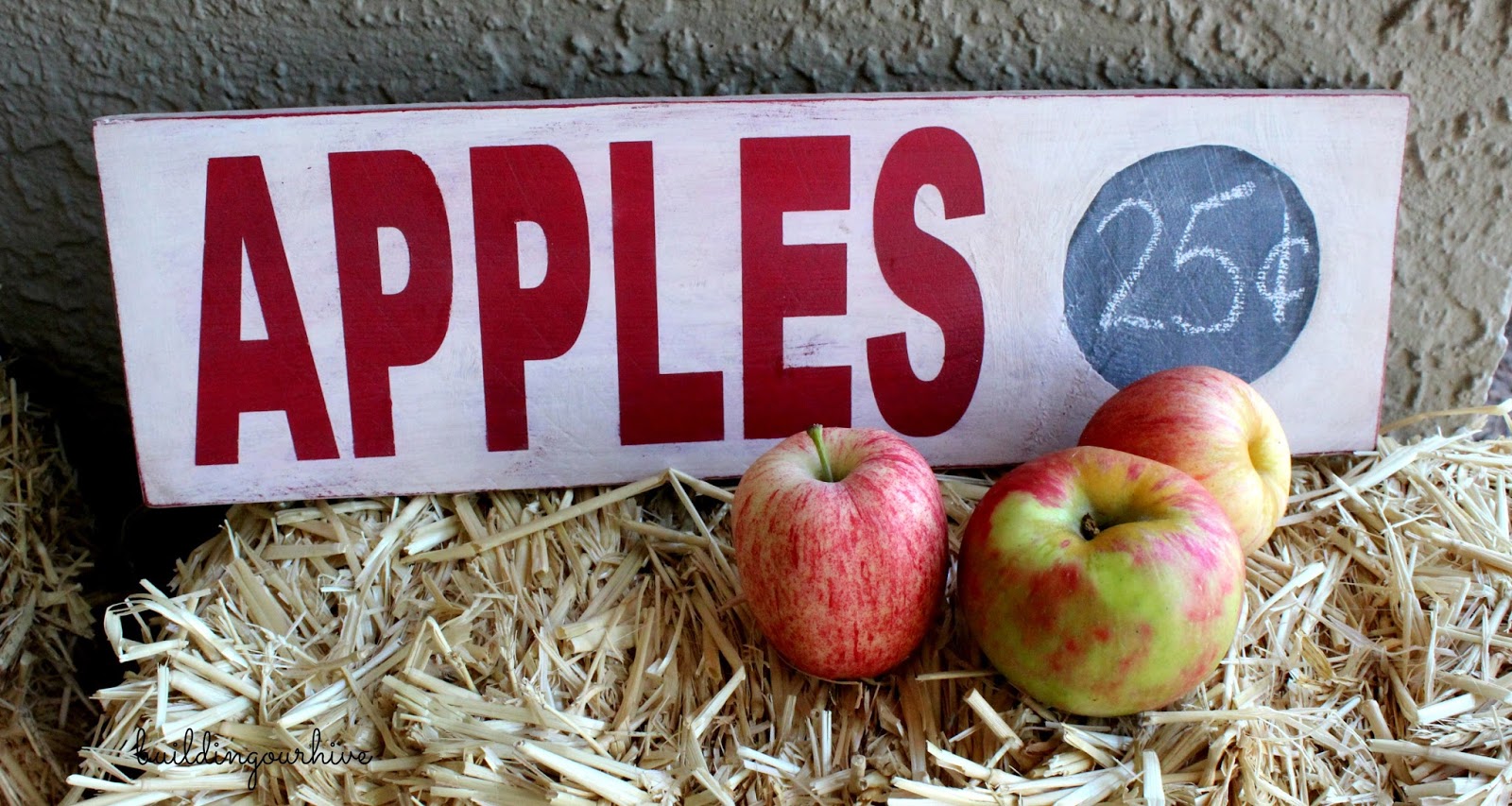 Apples Chalkboard Sign