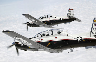 DEFENSE STUDIES: US Mulls Handing Over Military Trainer Aircraft to Vietnam