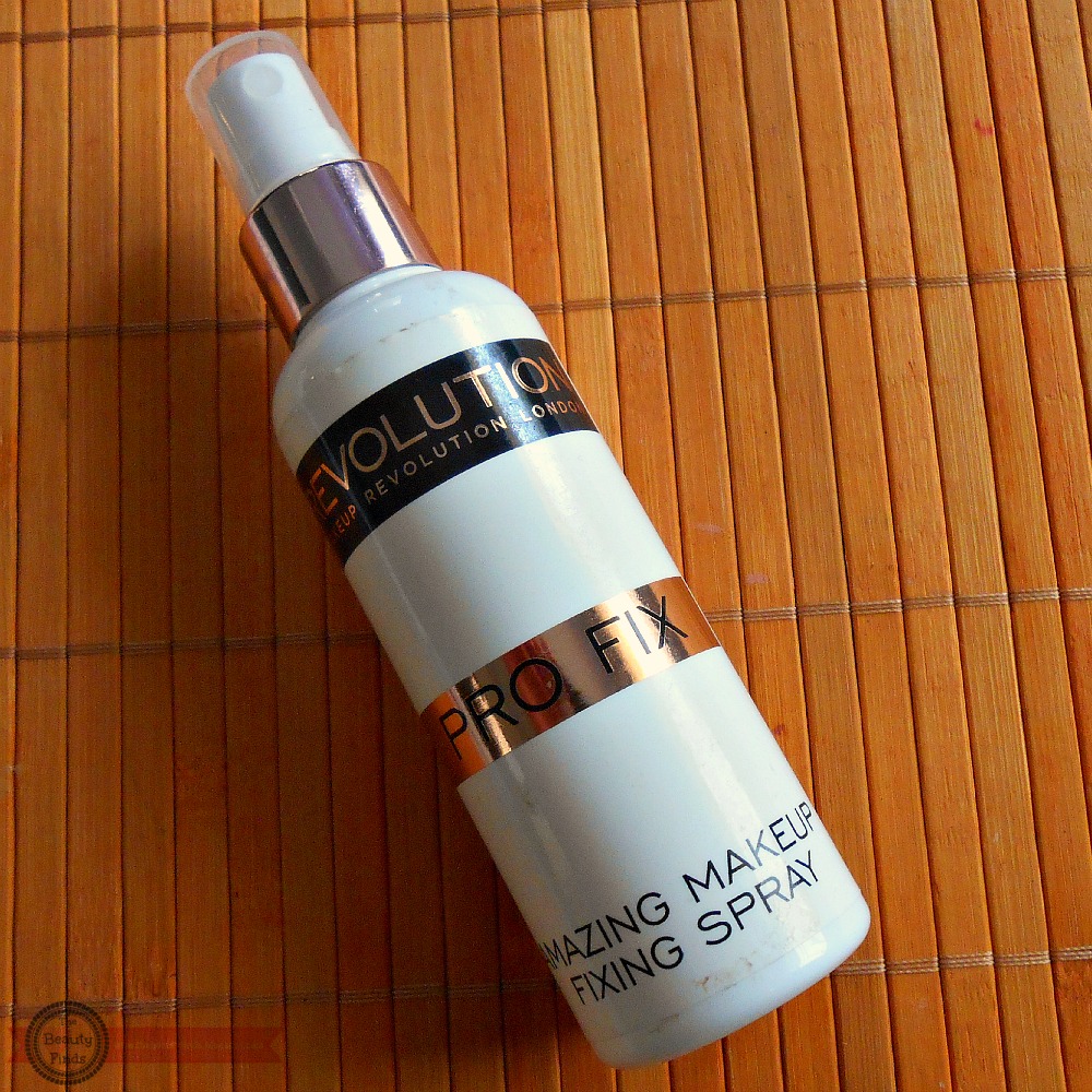 The Beauty Finds: 5 Makeup Fixing Sprays - Review & Comparison