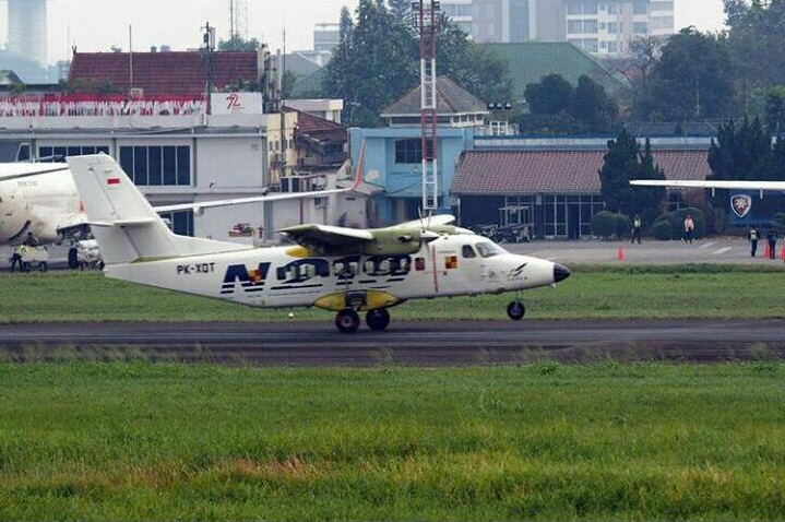 DEFENSE STUDIES: Tes Terbang Pesawat N219