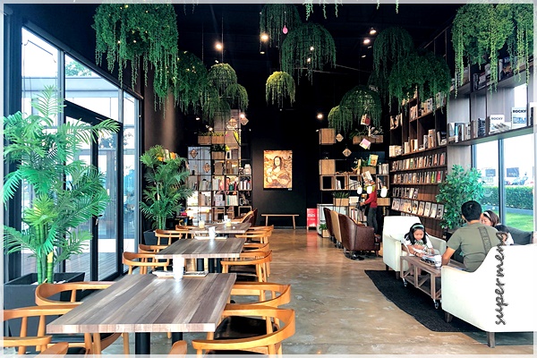 SUPERMENG MALAYA: Ink Library Cafe @ GRANDEUR LABS