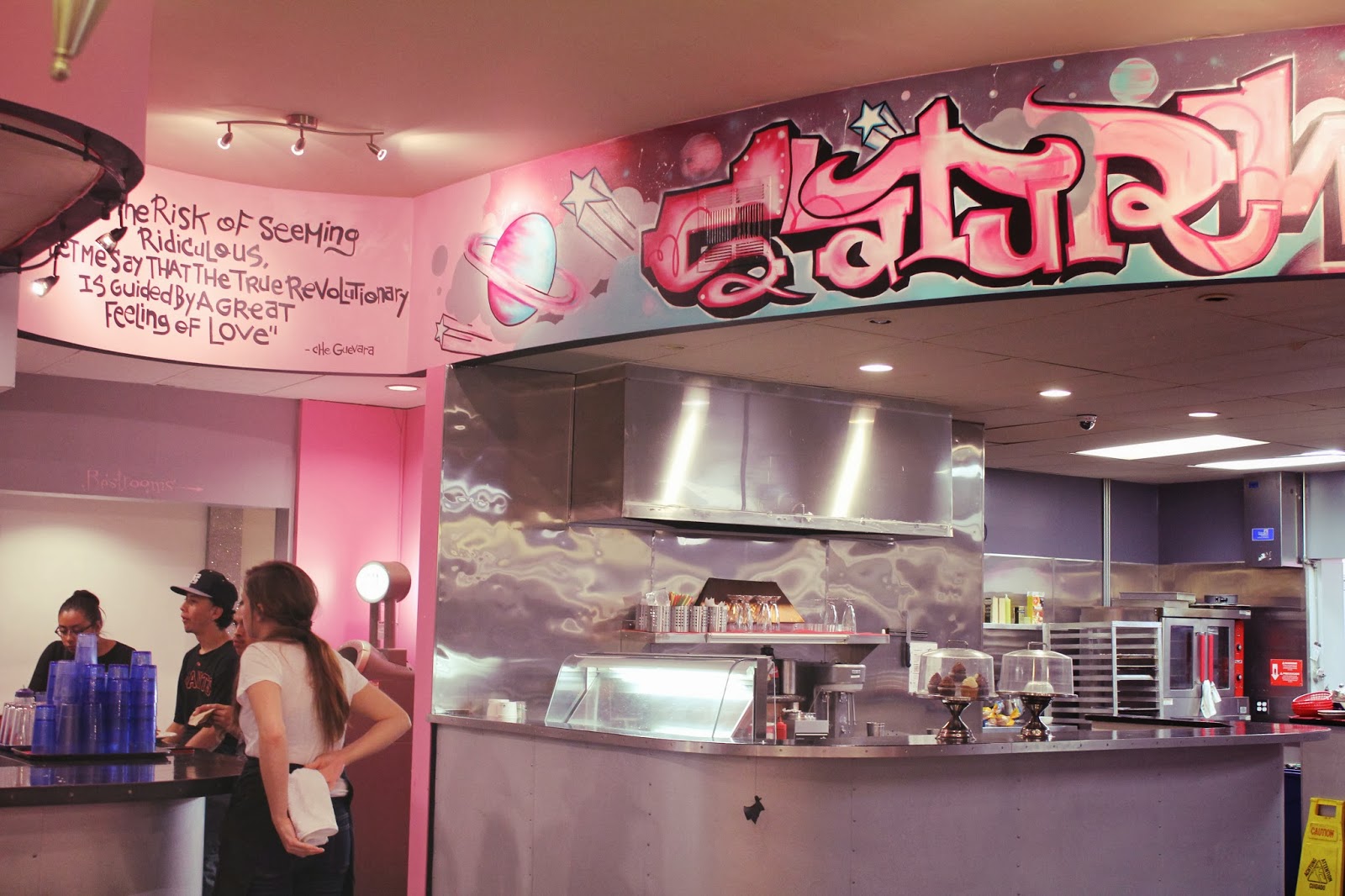 potatopudding: Monday Meals: Saturn Cafe