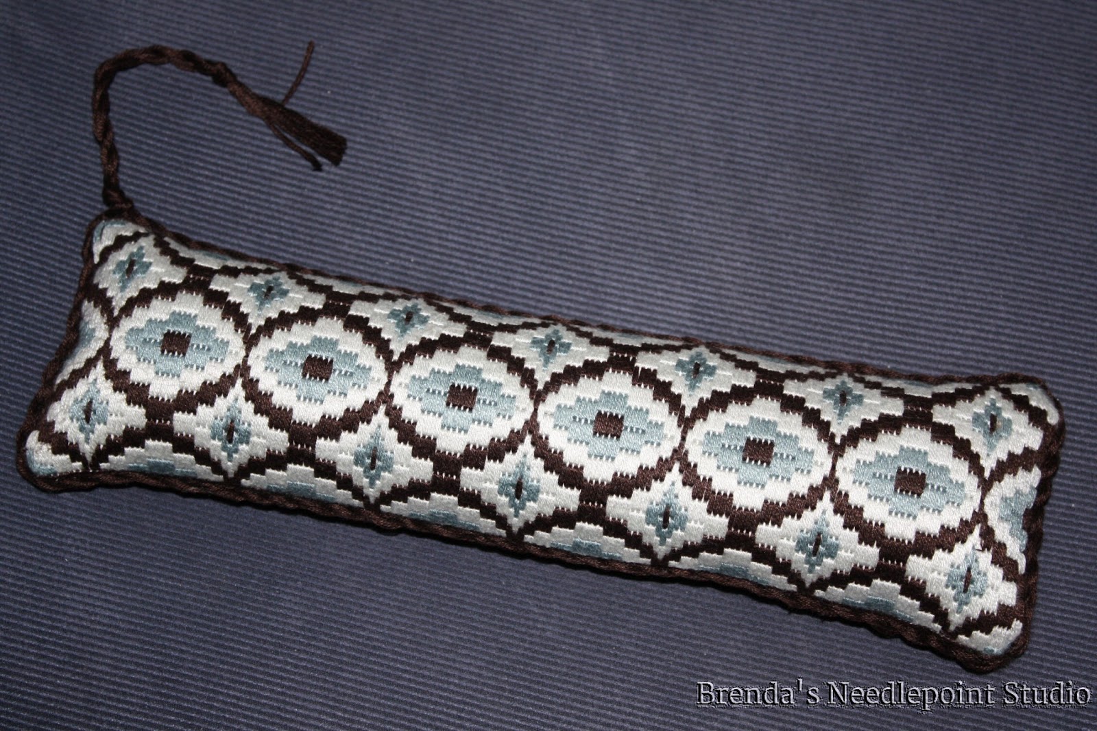 Brenda's Needlepoint Studio: Frame Weight Bargello