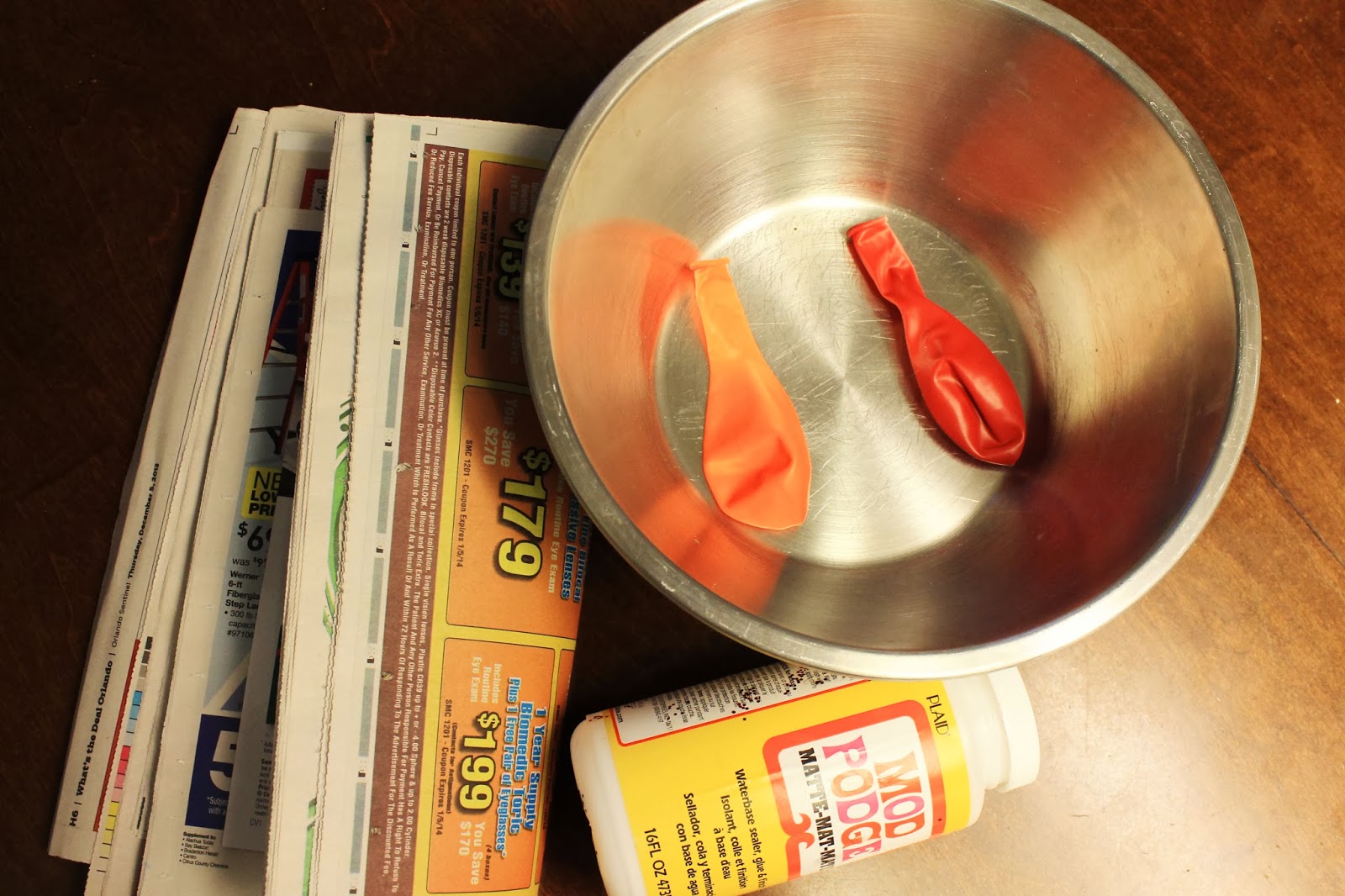 Miss Mash DIY: Paper Mâché Jellyfish