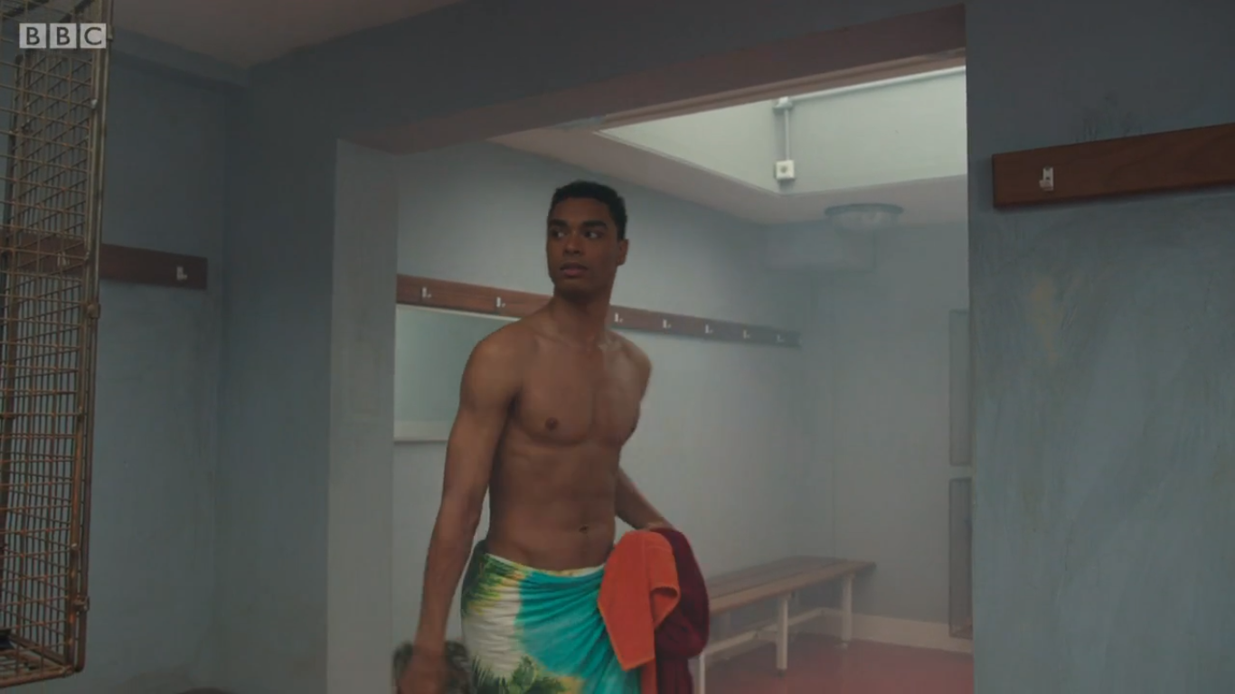 Regé- Jean Page aka 2016 Chicken George (From the Roots remake ...