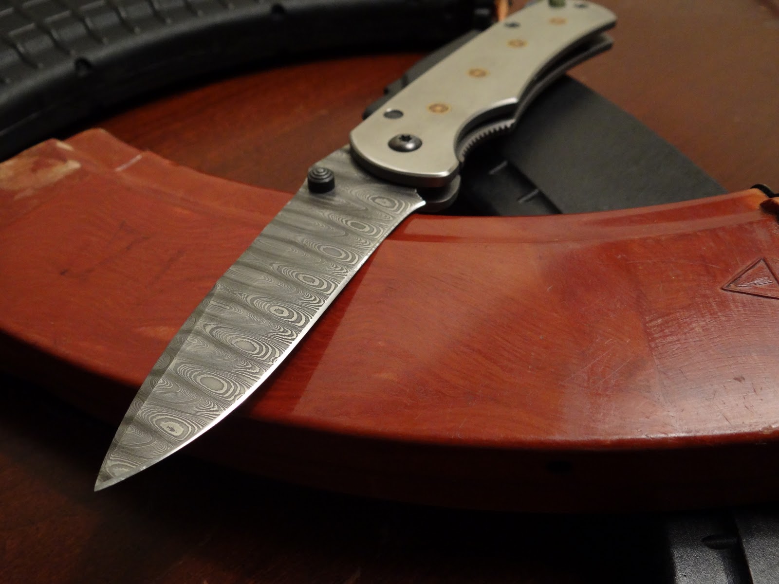 Will Moon Custom Knives: New Customized Knives, Nov. 16th, 2011