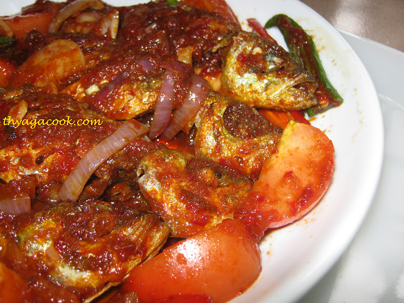 KARI LEAFS ... Malaysian flavour's: FISH SAMBAL WITH SOY SAUCE