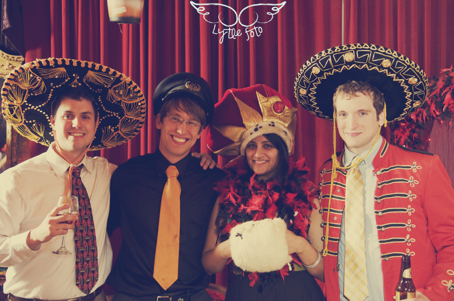 Lytlefoto: Erika + Mark Newlywed at Paris on Ponce